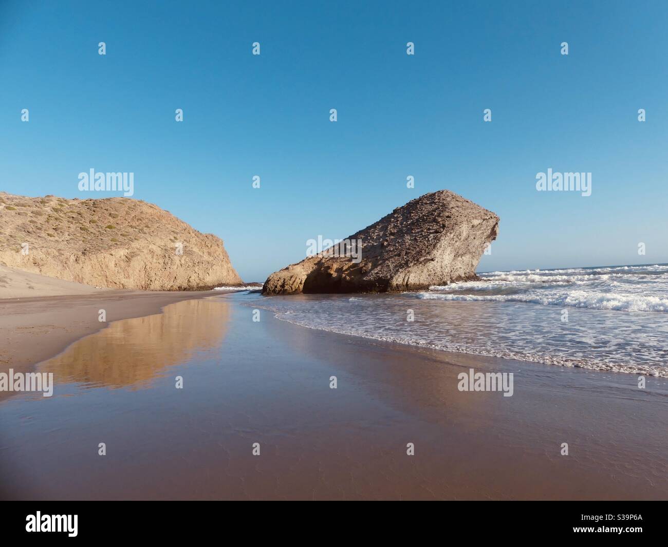 Playa monsul Banque de photographies et d’images à haute résolution - Alamy