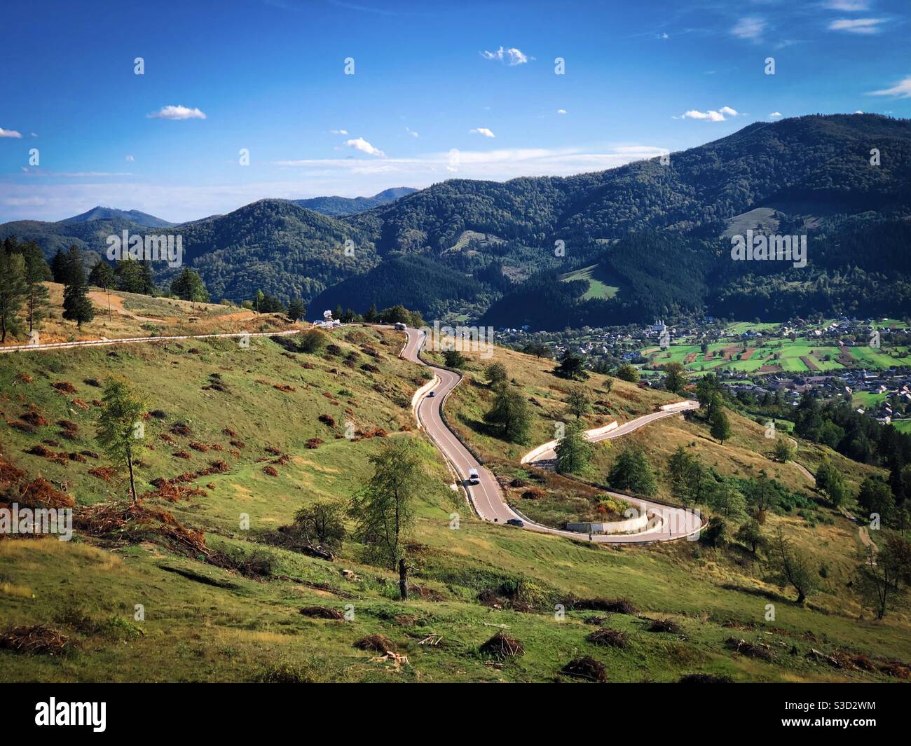 Route Sinueuse Sinueuse Banque d'image et photos - Alamy