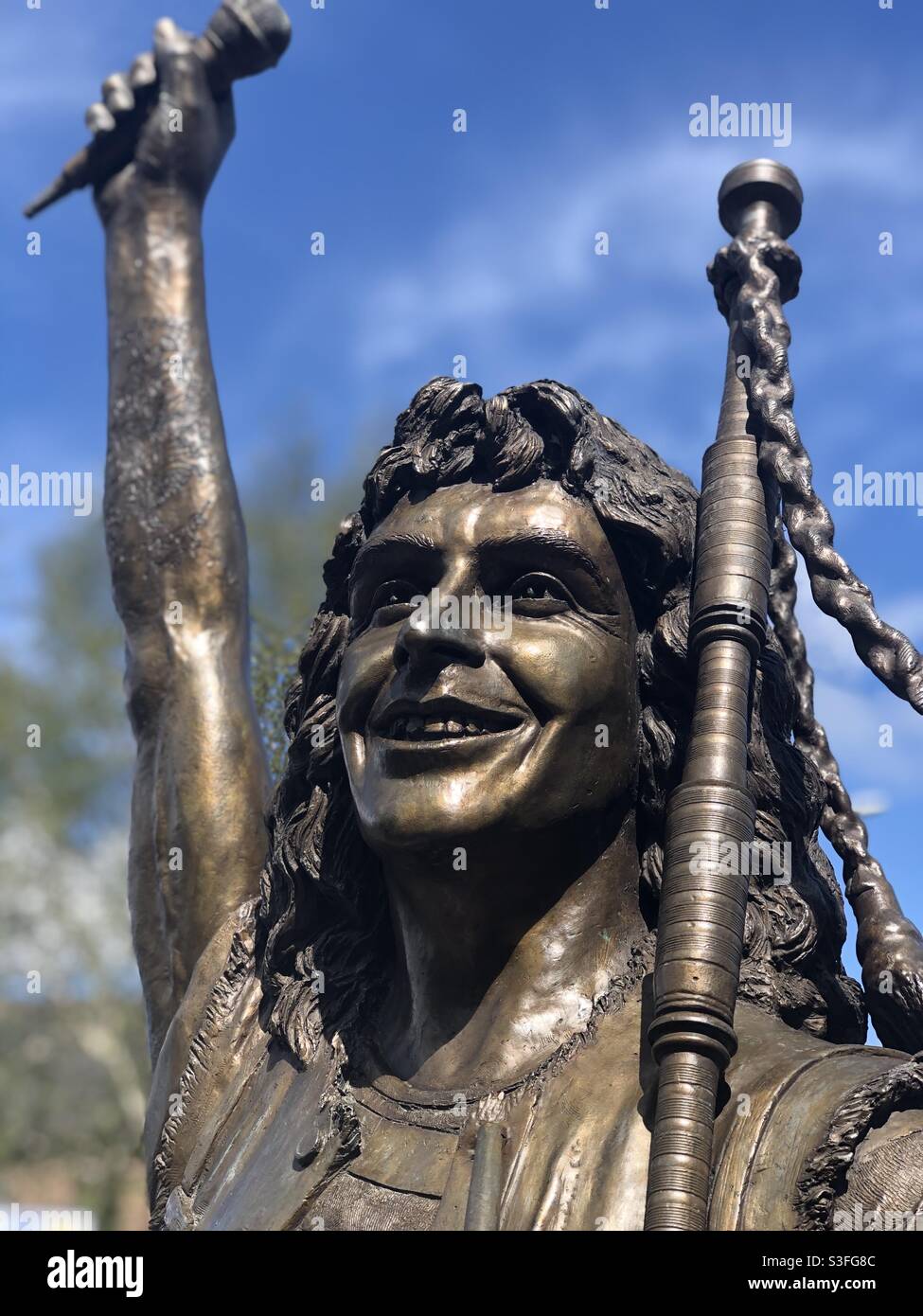 Bon scott statue kirriemuir Banque de photographies et d’images à haute ...