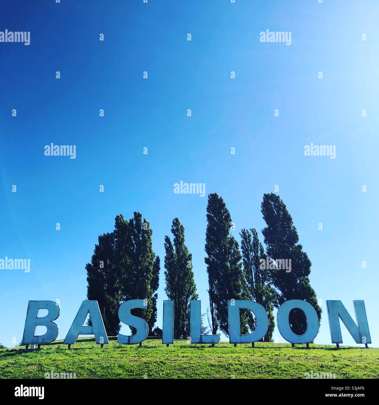 Basildon sign Banque de photographies et d’images à haute résolution ...