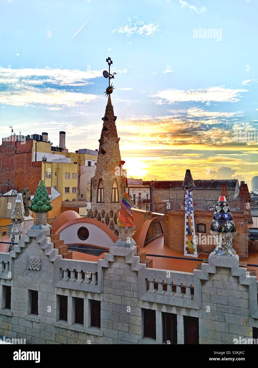 Guell palace barcelona Banque de photographies et d’images à haute ...