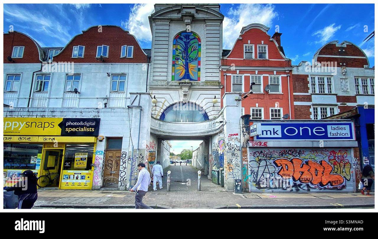 Peckham high street Banque de photographies et d’images à haute ...