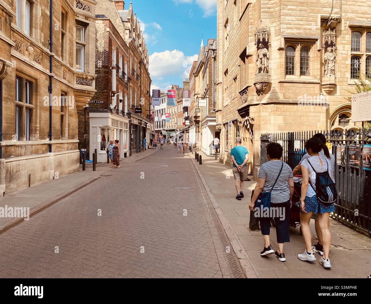 Cambridge trinity street Banque de photographies et d’images à haute ...