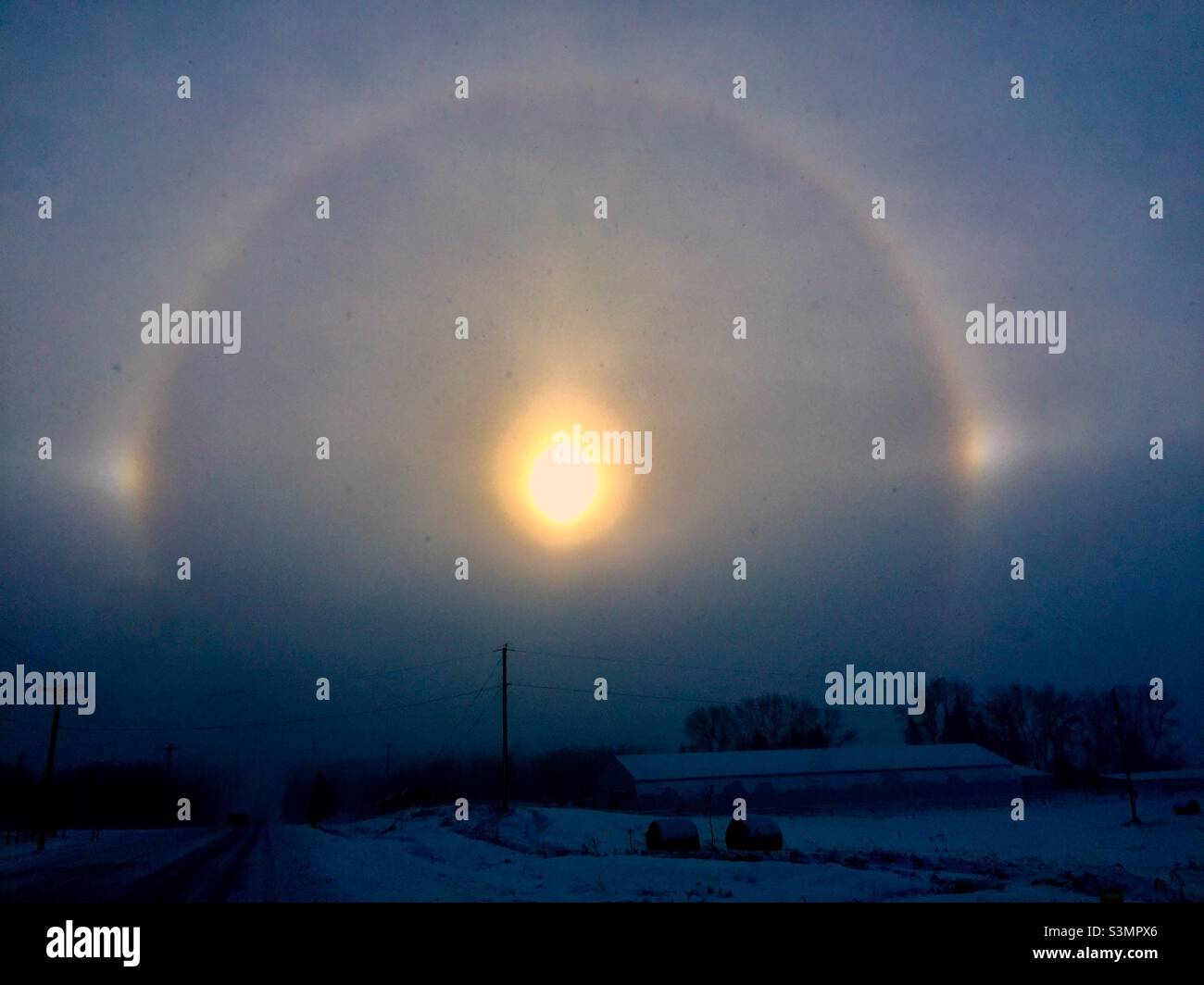 Sun dogs Banque de photographies et d’images à haute résolution - Alamy