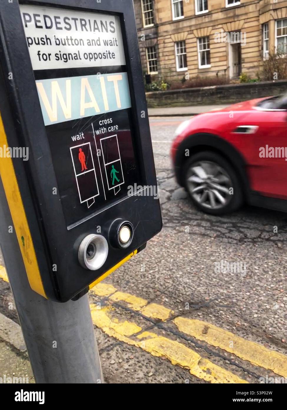 Pedestrian crossing uk Banque de photographies et d’images à haute ...
