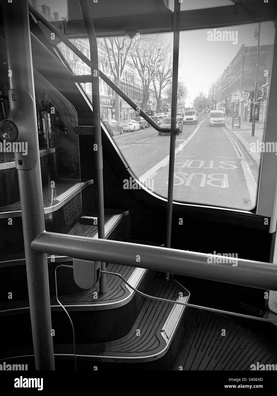 Autobus à deux étages Banque d'images noir et blanc - Alamy