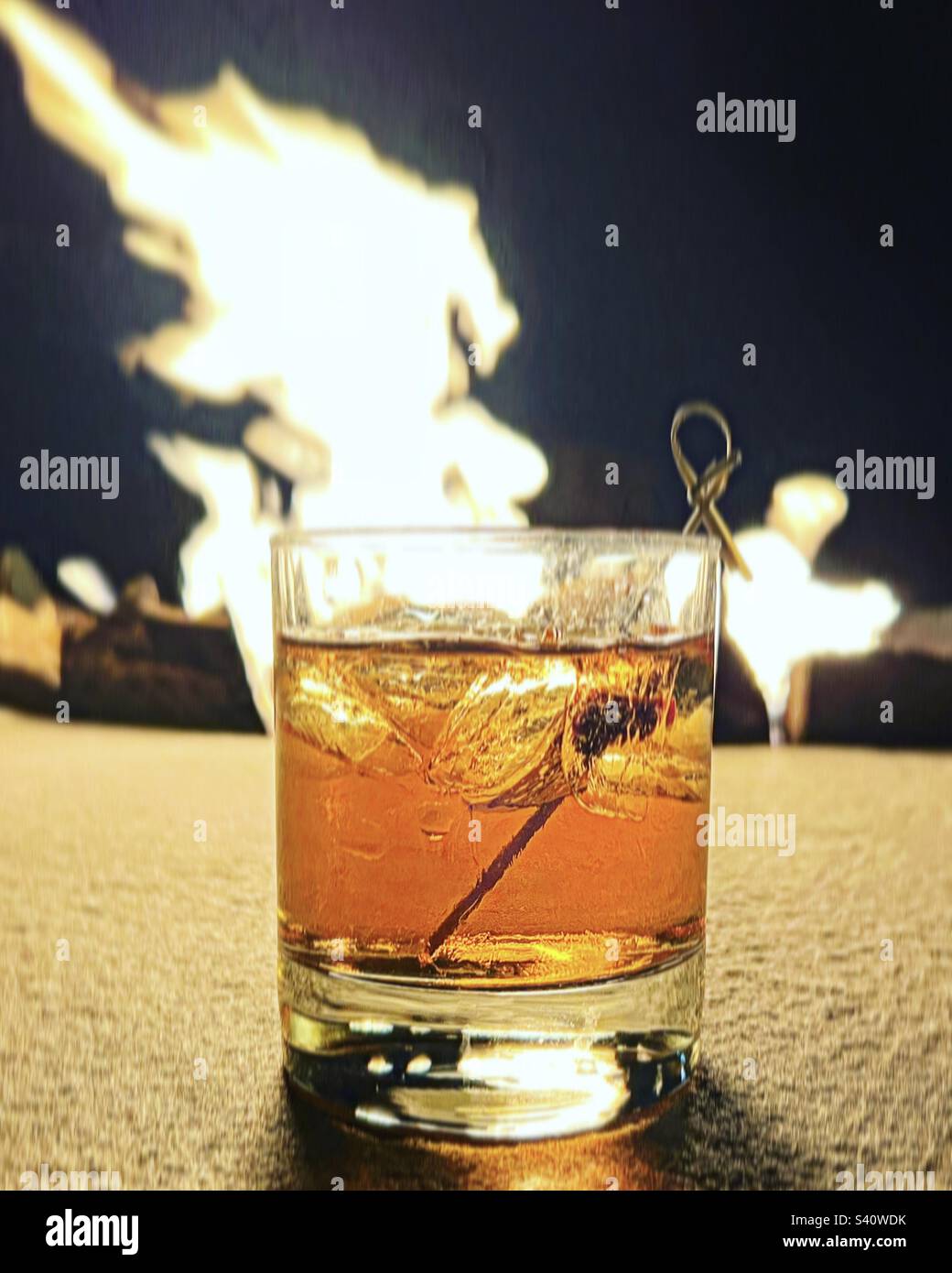 Bourbon on the rocks Banque de photographies et d’images à haute ...