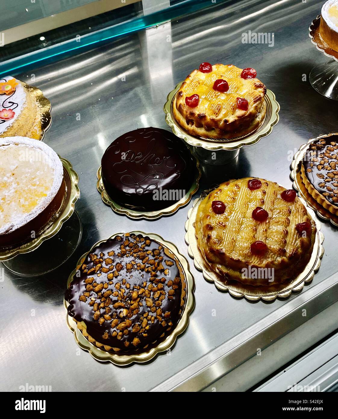 Boulangerie fine Banque de photographies et d’images à haute résolution ...