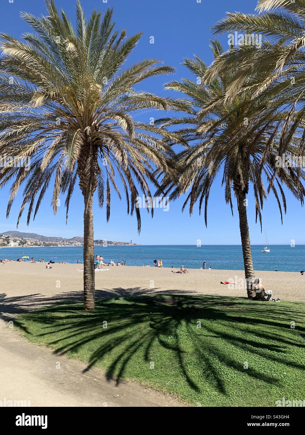 Plage malaga Banque de photographies et d’images à haute résolution - Alamy