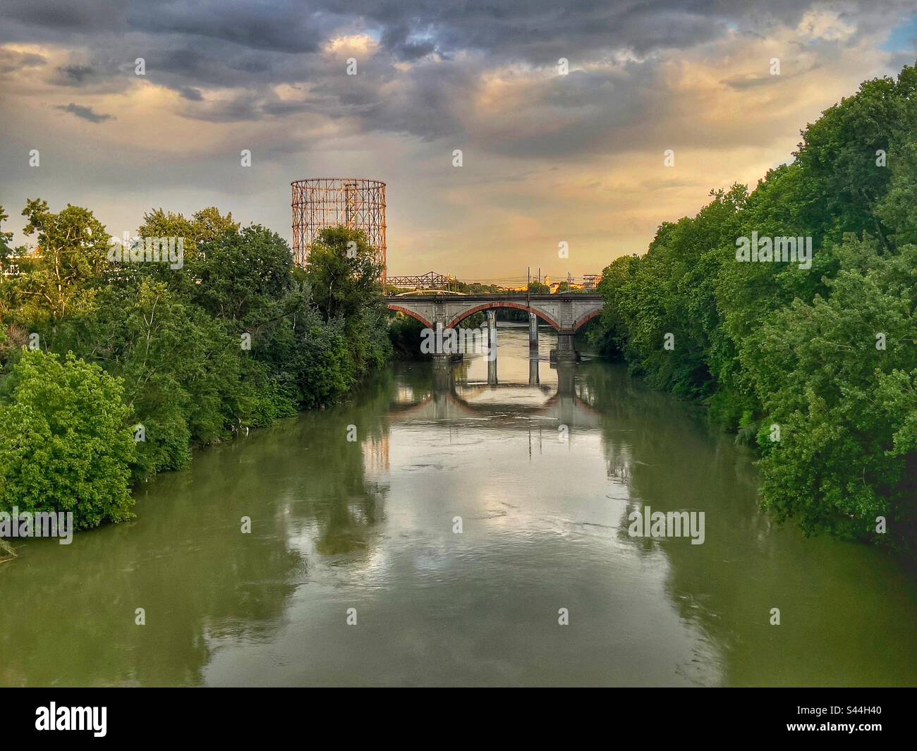 Ponte testaccio Banque de photographies et d’images à haute résolution ...
