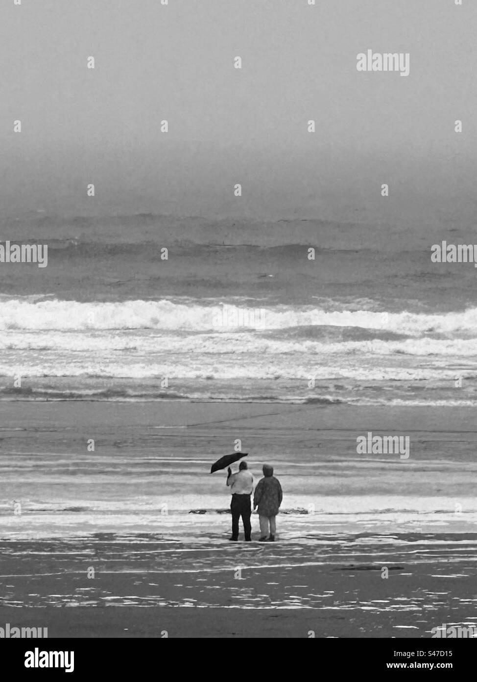 Pacific couple Banque d'images noir et blanc - Alamy