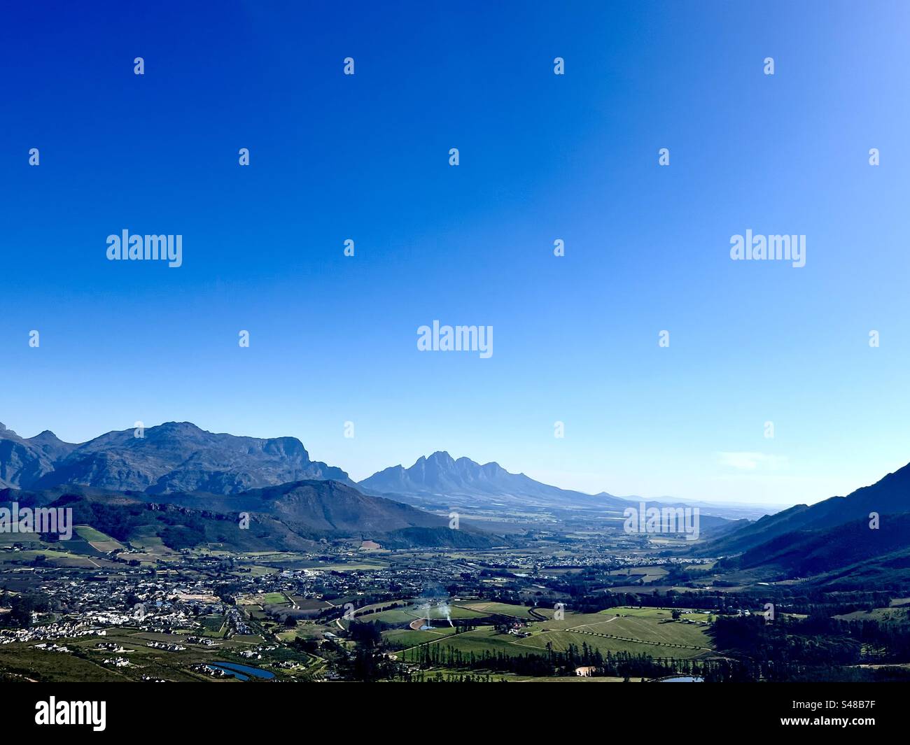 Vallée de franschhoek Banque de photographies et d’images à haute ...