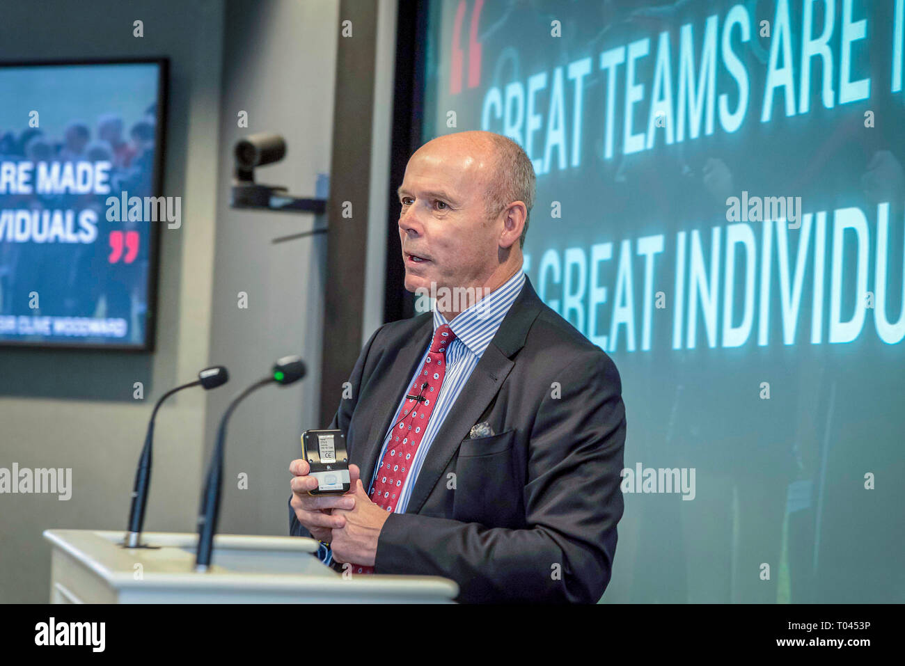 Clive woodward Banque de photographies et d’images à haute résolution ...