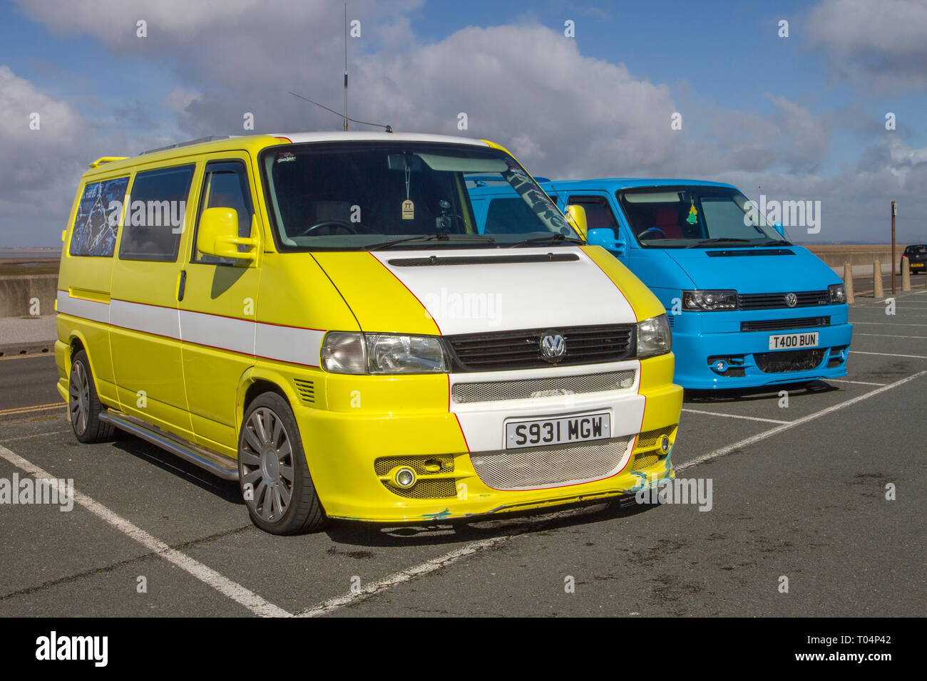 Fourgon utilitaire lcv 2370cc diesel Banque de photographies et d ...