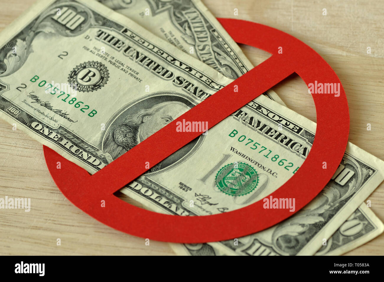 Pas d'argent Banque de photographies et d’images à haute résolution - Alamy