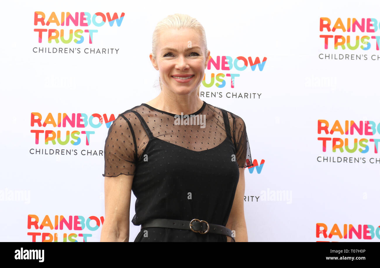 Nell mcandrew photocall Banque de photographies et d’images à haute résolution - Alamy