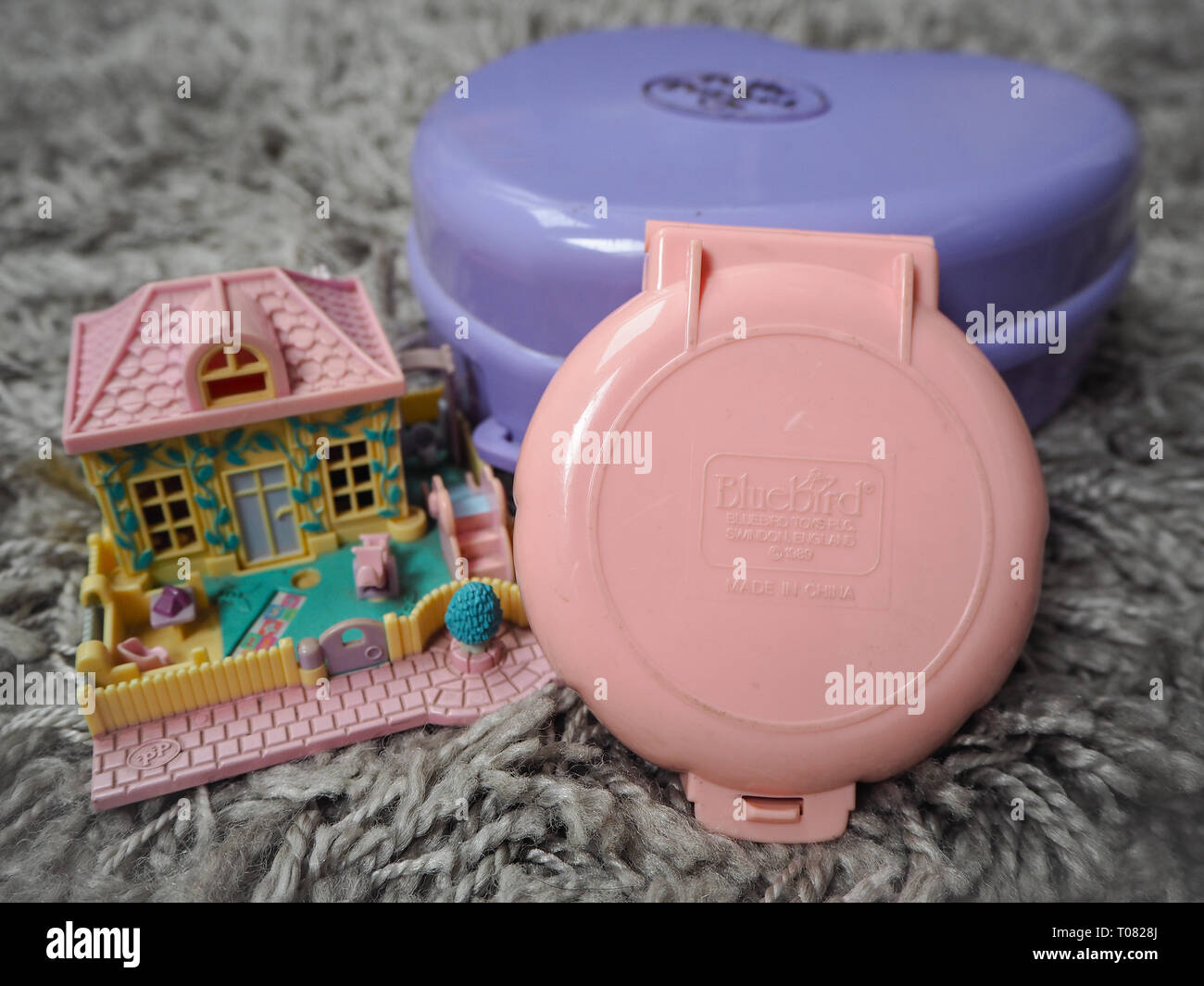 Polly pocket Banque de photographies et d’images à haute résolution - Alamy