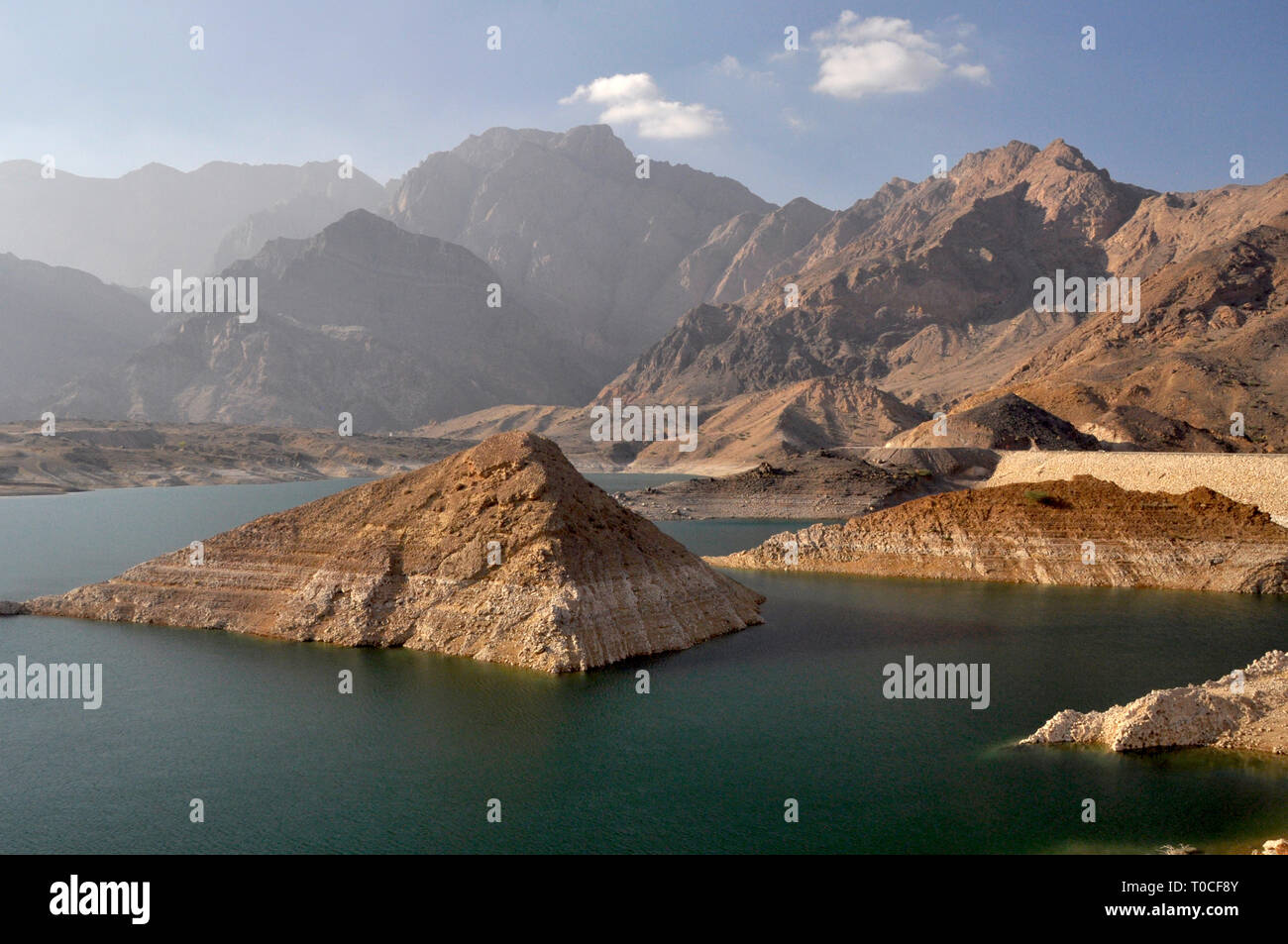 Wadi dayqah dam Banque de photographies et d’images à haute résolution ...