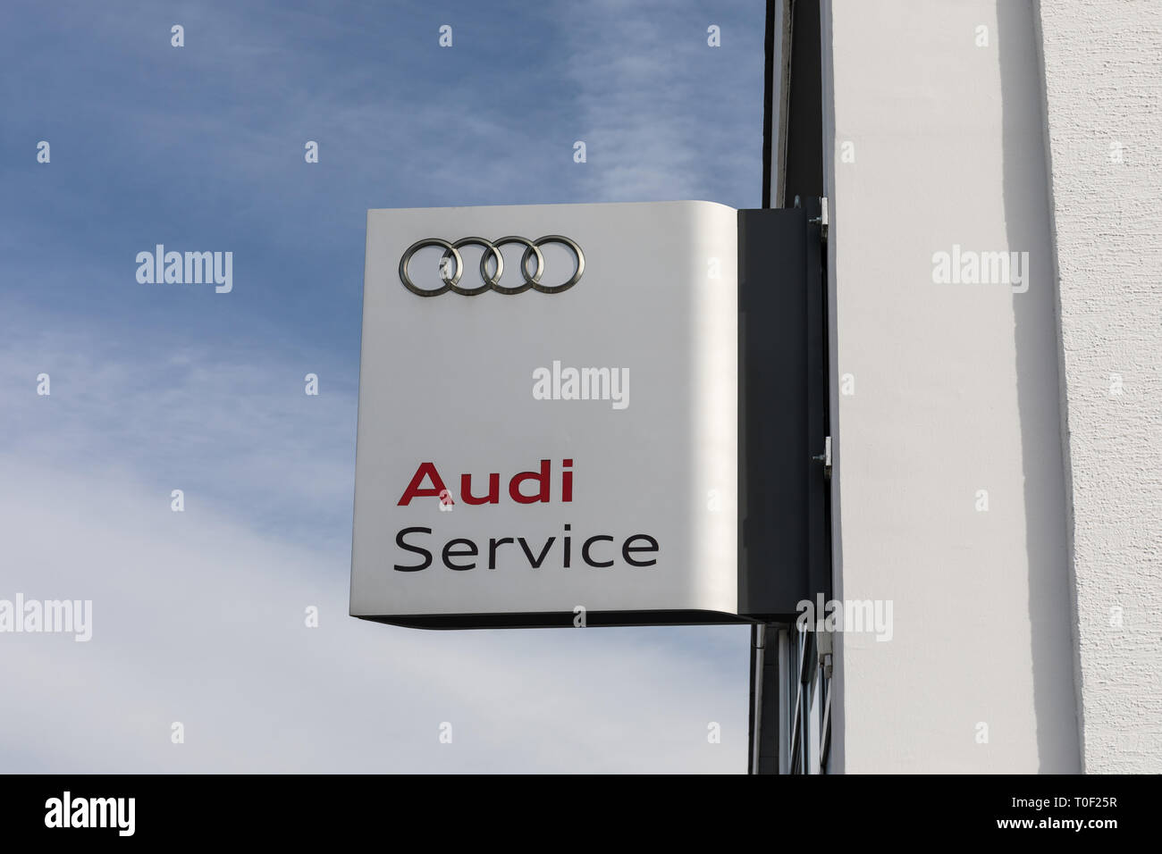 Symbole audi Banque de photographies et d’images à haute résolution - Alamy