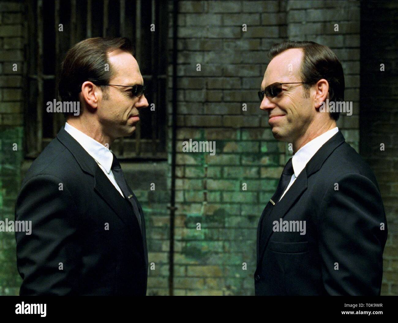 Hugo Weaving The Matrix Banque d'image et photos - Alamy