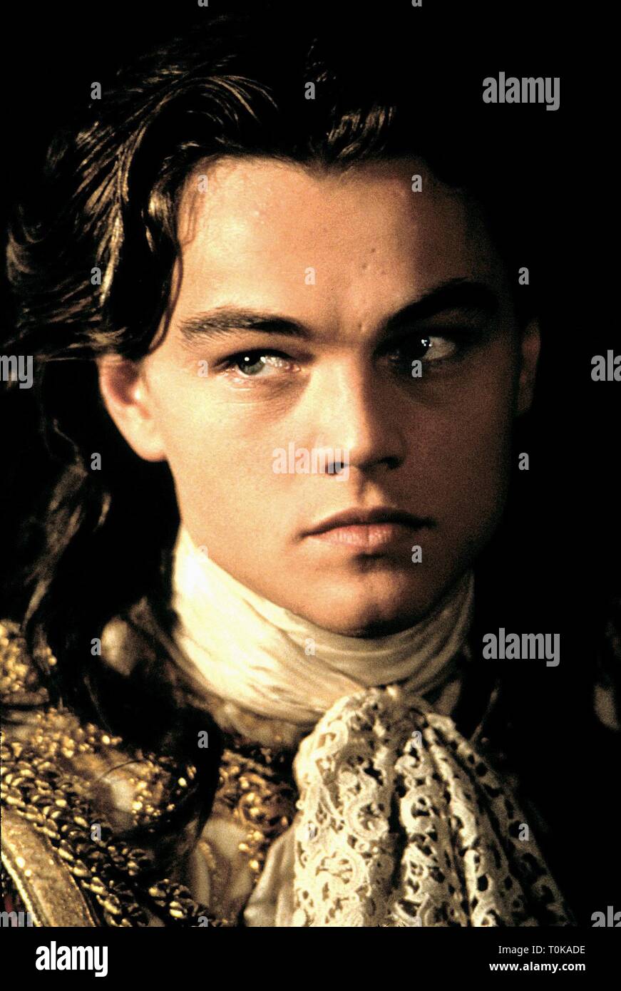 Leonardo Dicaprio Man In Iron Mask Banque d'image et photos - Alamy