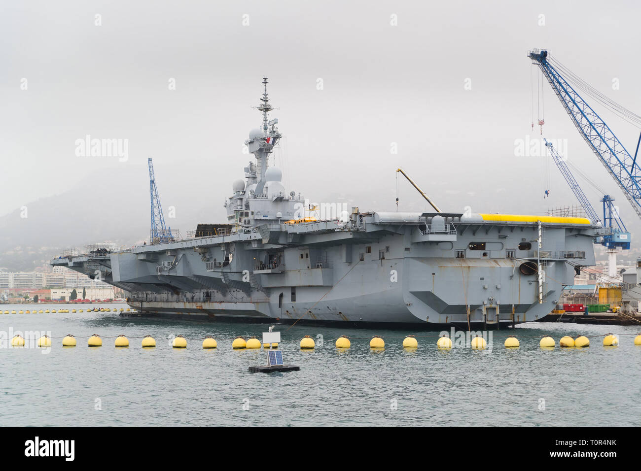 Port militaire de toulon Banque de photographies et d’images à haute ...