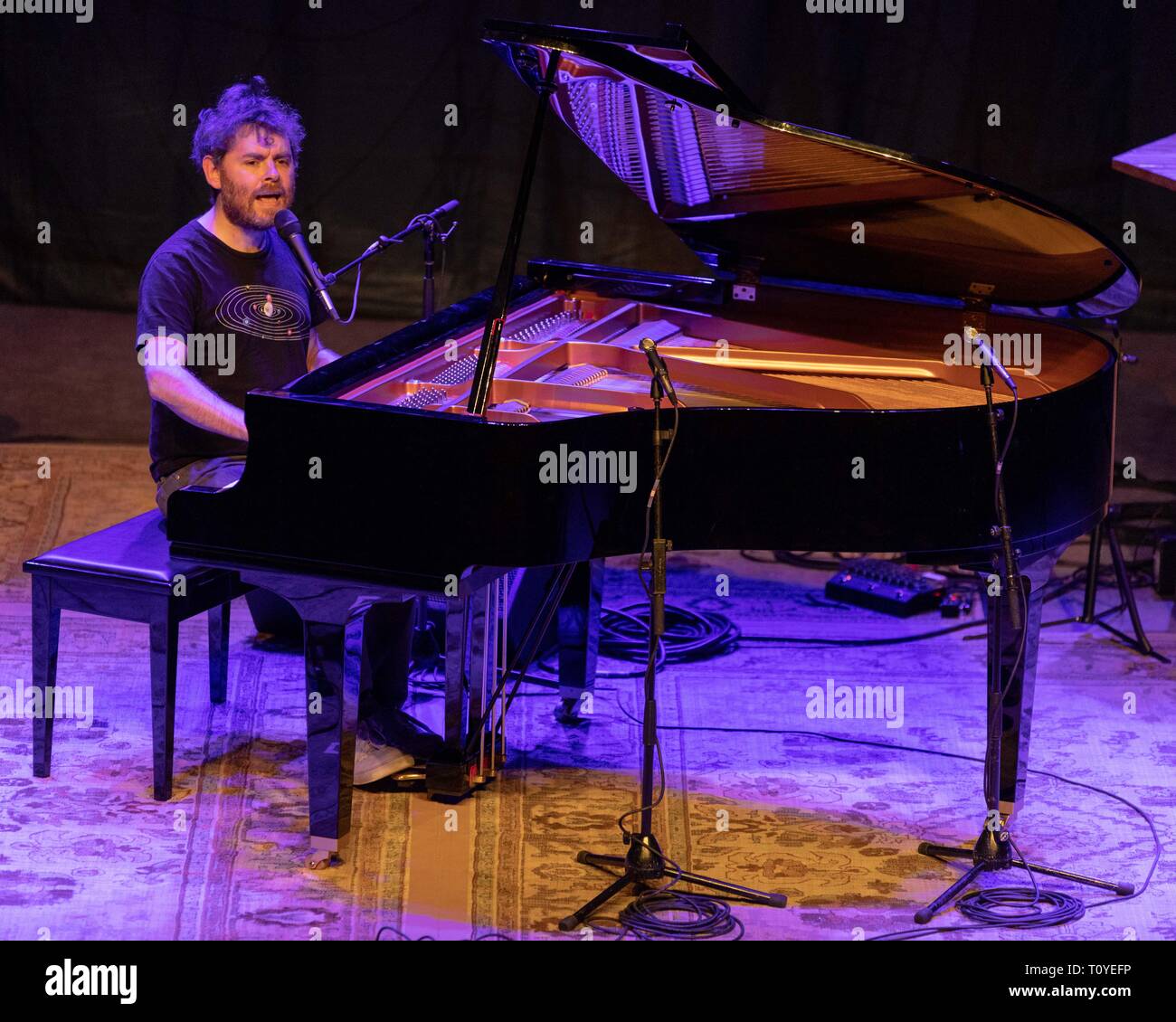 Gabriel kahane Banque de photographies et d’images à haute résolution ...
