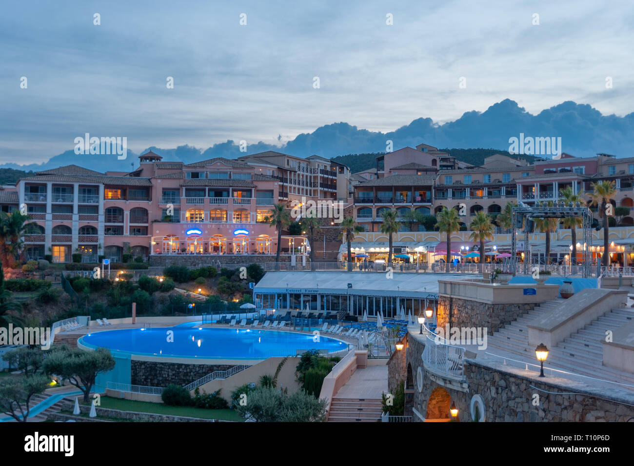 Maison de village Pierre et Vacances au Cap Esterel, Saint-Raphaël, Var ...