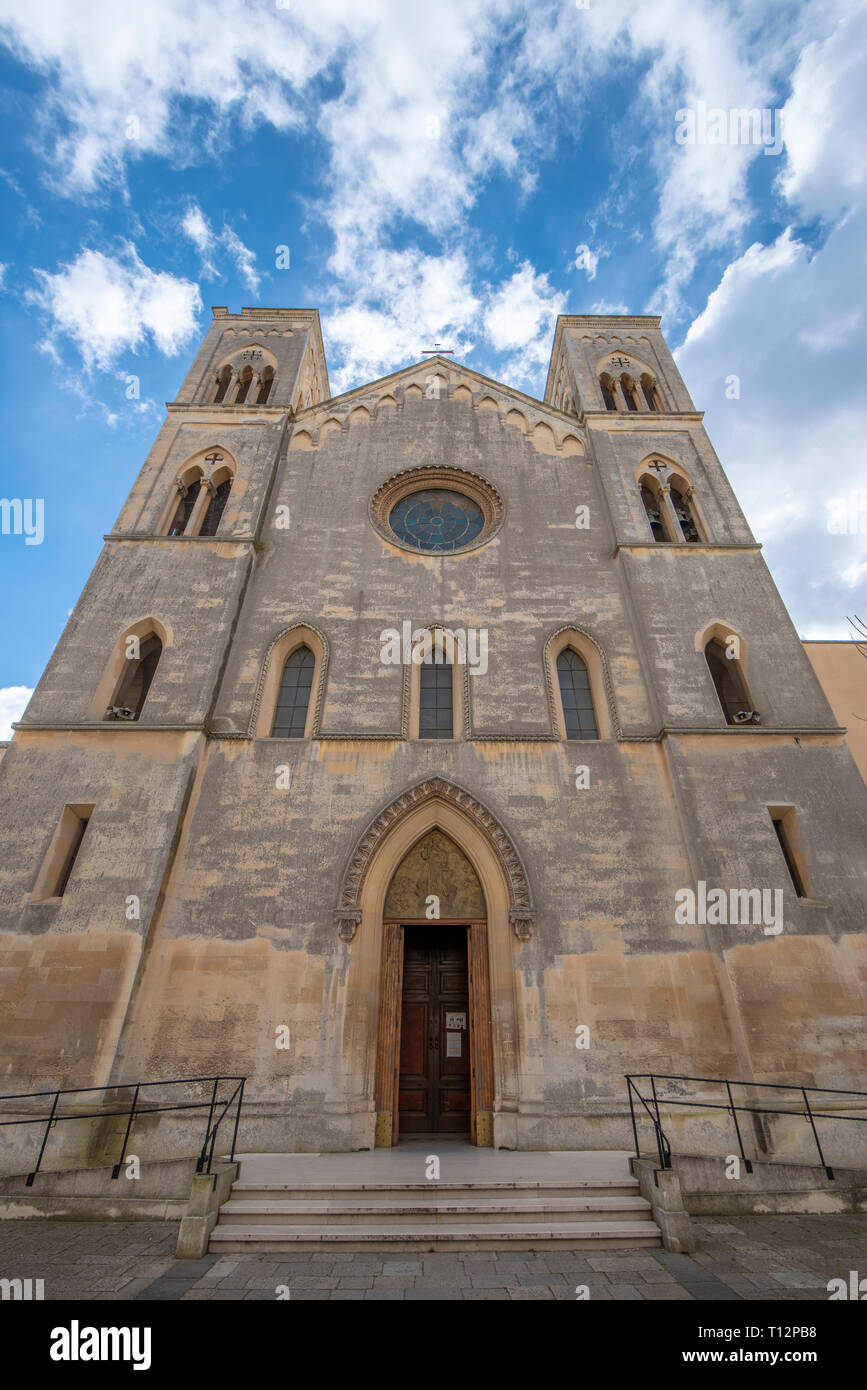 Façade de l'église paroissiale de Saint Antoine de Fulgentius (Chiesa ...