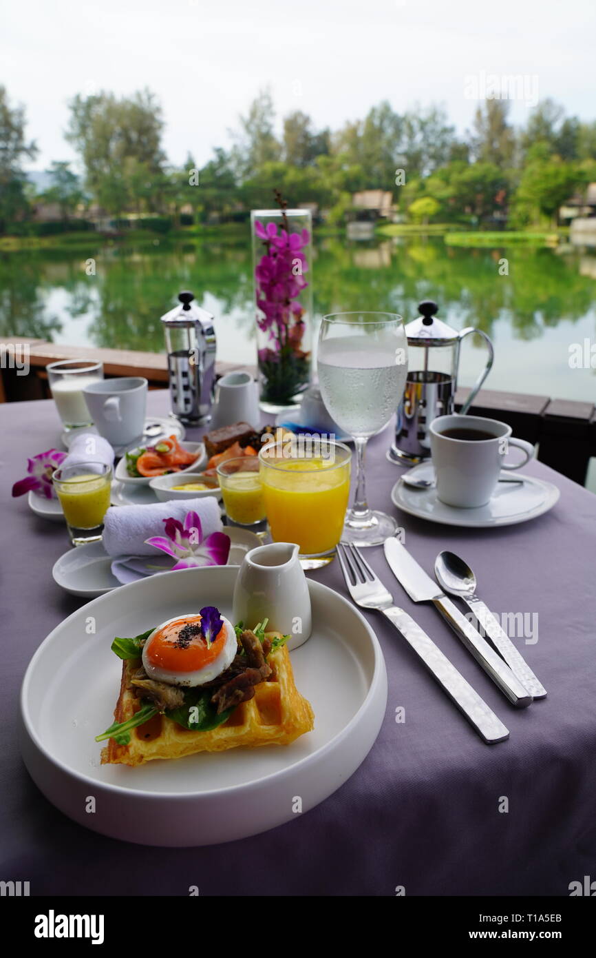 Repas de luxe Banque de photographies et d’images à haute résolution ...