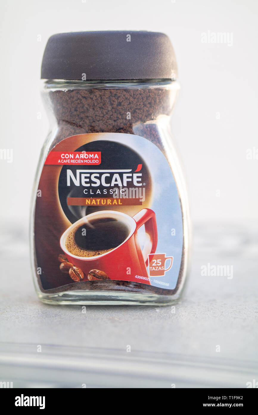 Nescafe jar of coffee Banque de photographies et d’images à haute ...