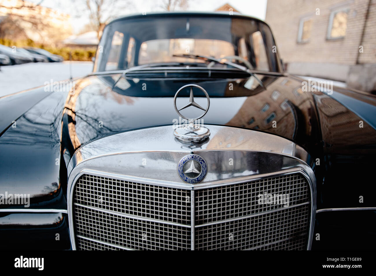 Mercedes Benz Logo Vintage Banque d'image et photos - Alamy