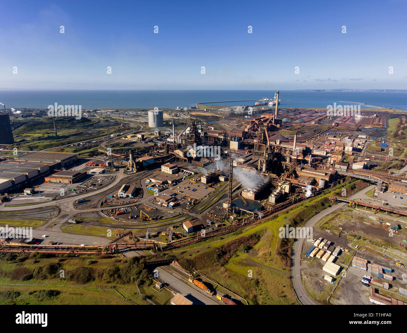 Tata steel works factory Banque de photographies et d’images à haute ...