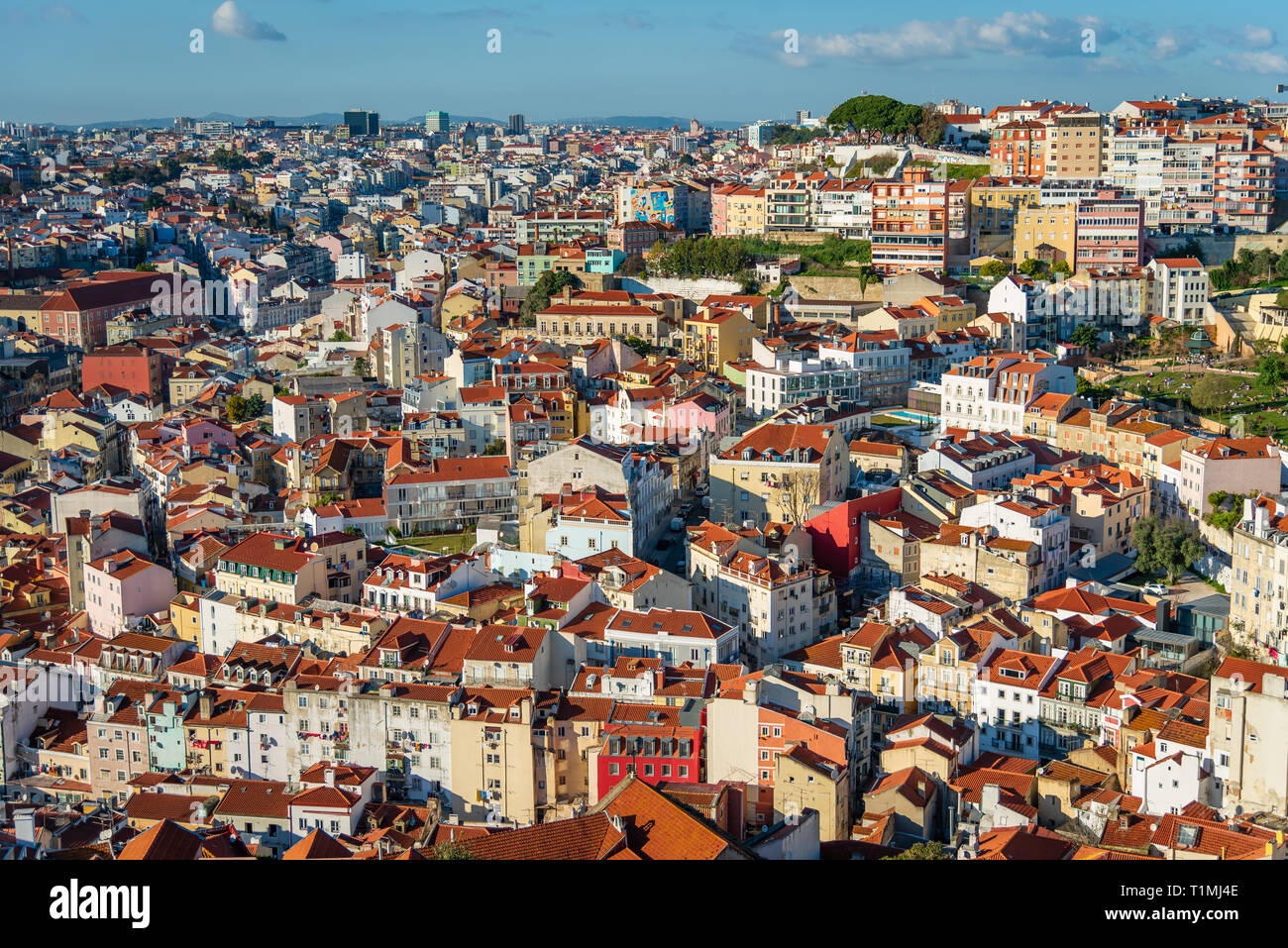Les Toits De Lisbonne Banque d'image et photos - Alamy