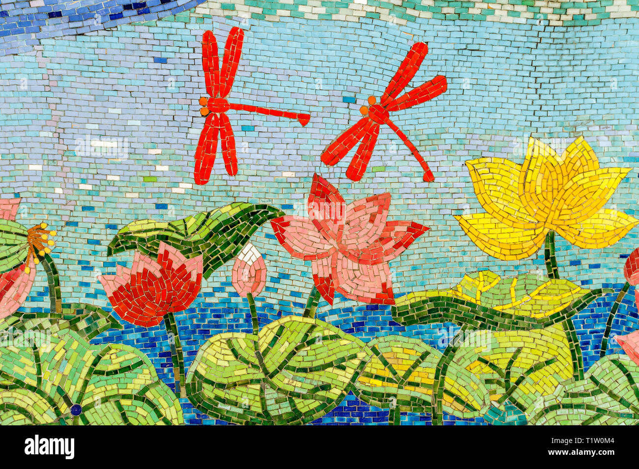 Mosaïque murale céramique Hanoi Hanoi ou route en céramique. Le Vietnam ...