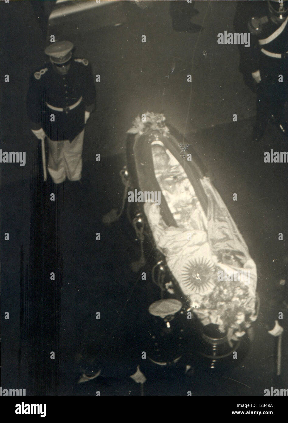 Eva peron funeral Banque de photographies et d’images à haute ...