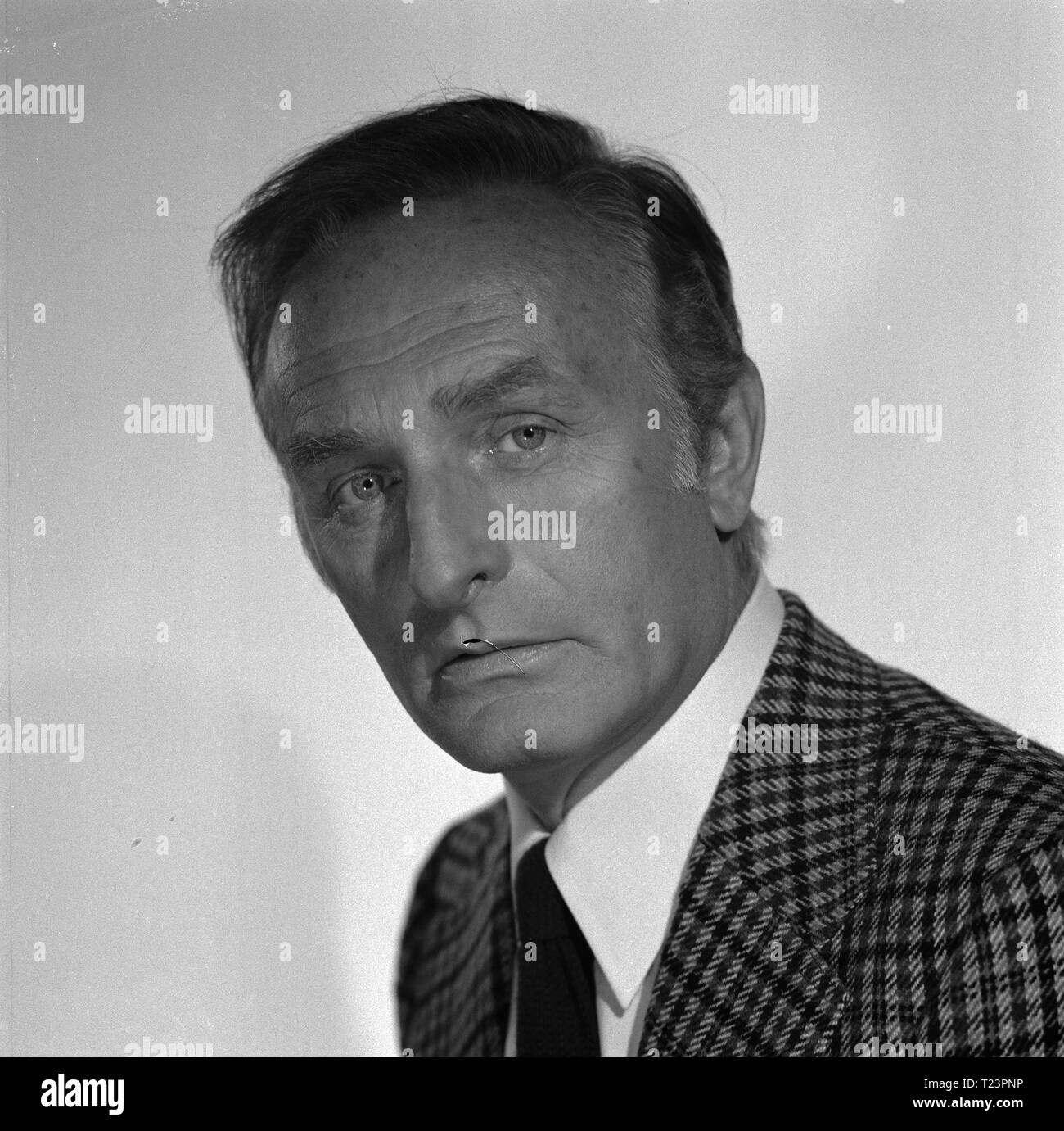 Anton diffring Banque de photographies et d’images à haute résolution ...