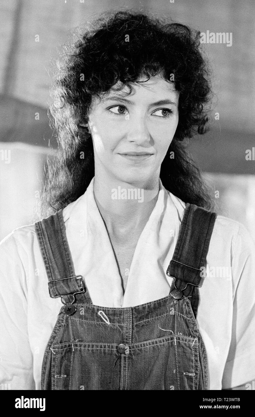 Cross Creek (1983) Mary Steenburgen, Date : 1983 Photo Stock - Alamy