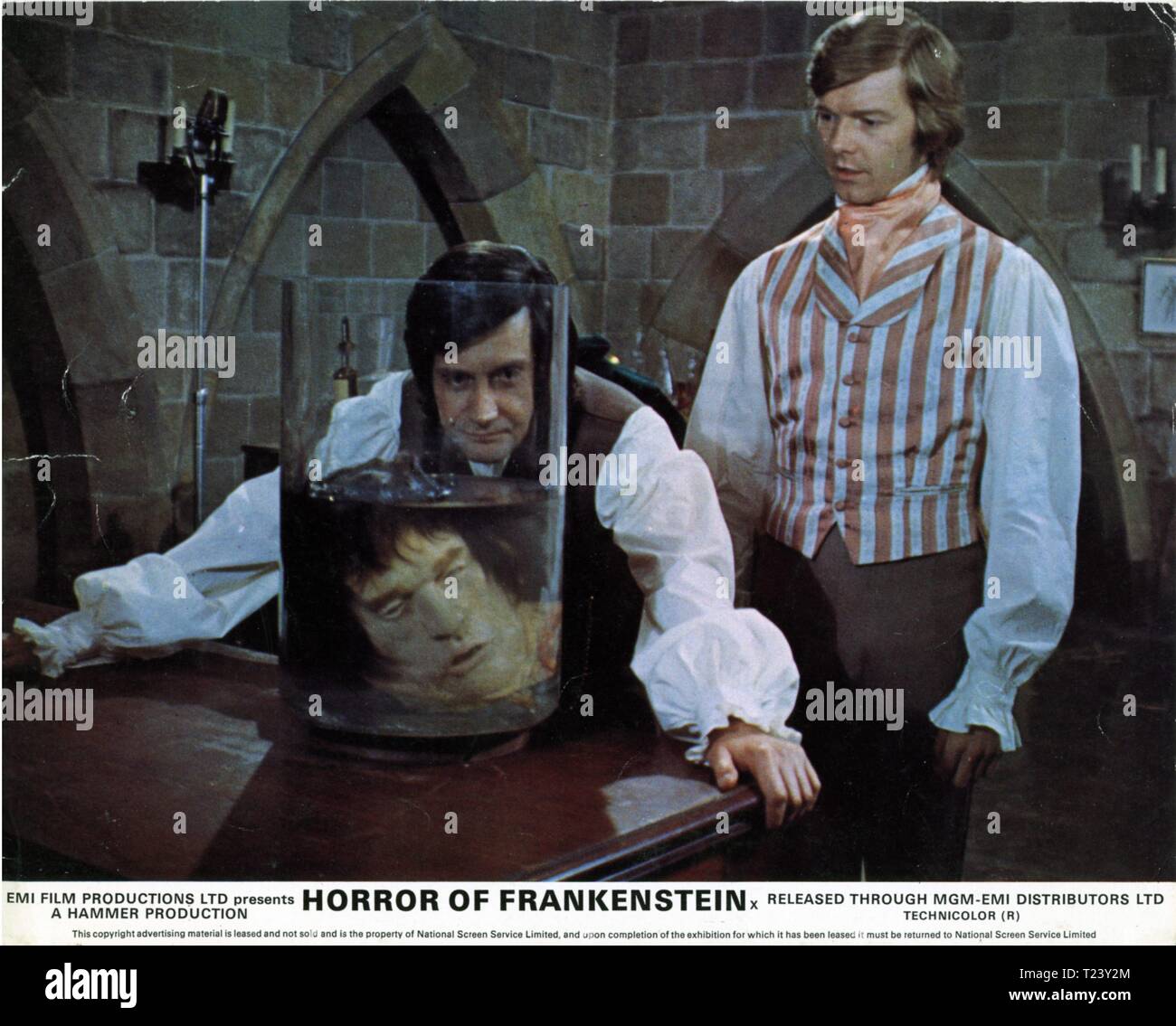The horror of frankenstein 1970 ralph bates Banque de photographies et ...