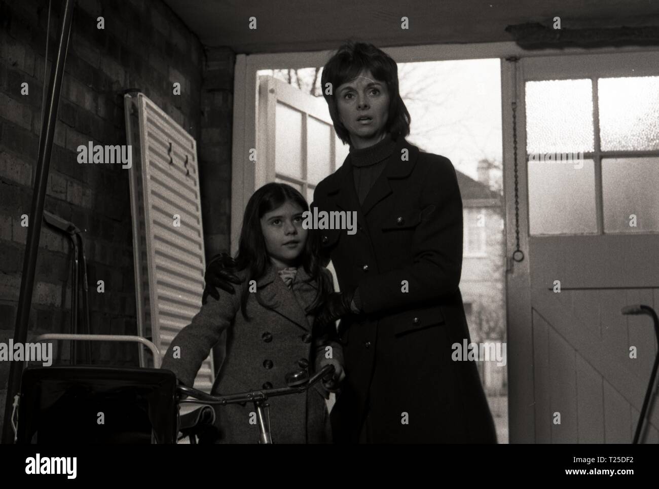 Fiona lewis Banque de photographies et d’images à haute résolution - Alamy