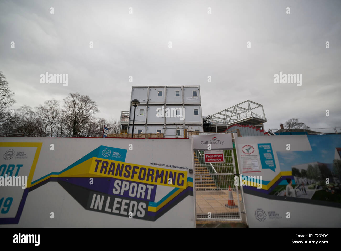 Leeds beckett campus universitaire Banque de photographies et d’images ...