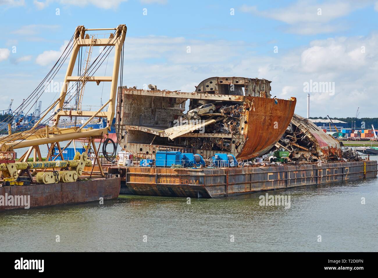 Industrie de la démolition de navires Banque de photographies et d ...