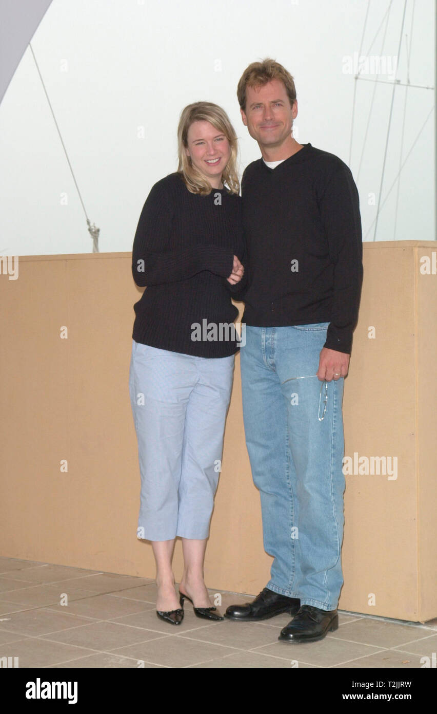 CANNES, FRANCE. 12 mai 2000 : l'actrice Renee Zellweger & Acteur Greg ...