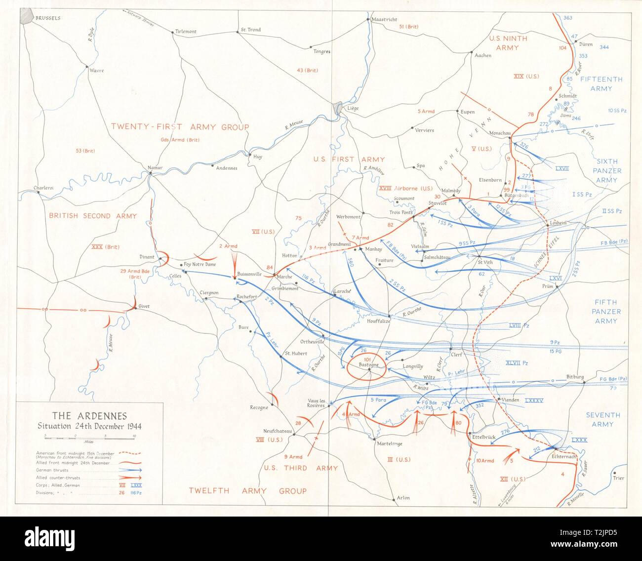 1944 ardennes offensive Banque de photographies et d’images à haute ...