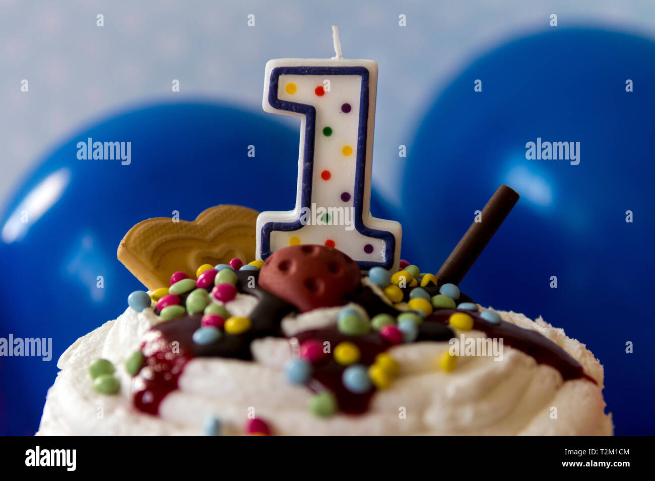 Premier anniversaire de filles Banque de photographies et d’images à ...