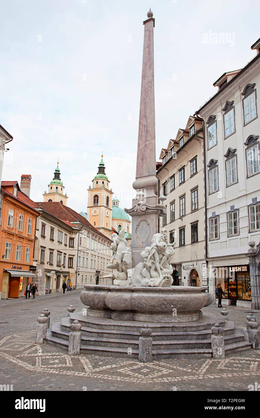 Robba fountain Banque de photographies et d’images à haute résolution ...
