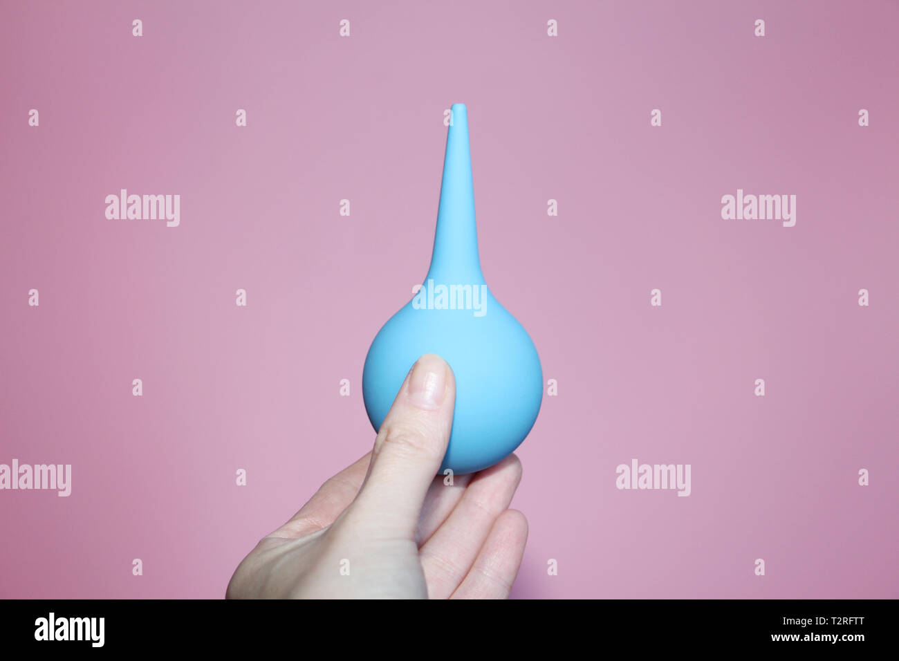 Lavement medical Banque de photographies et d’images à haute résolution ...