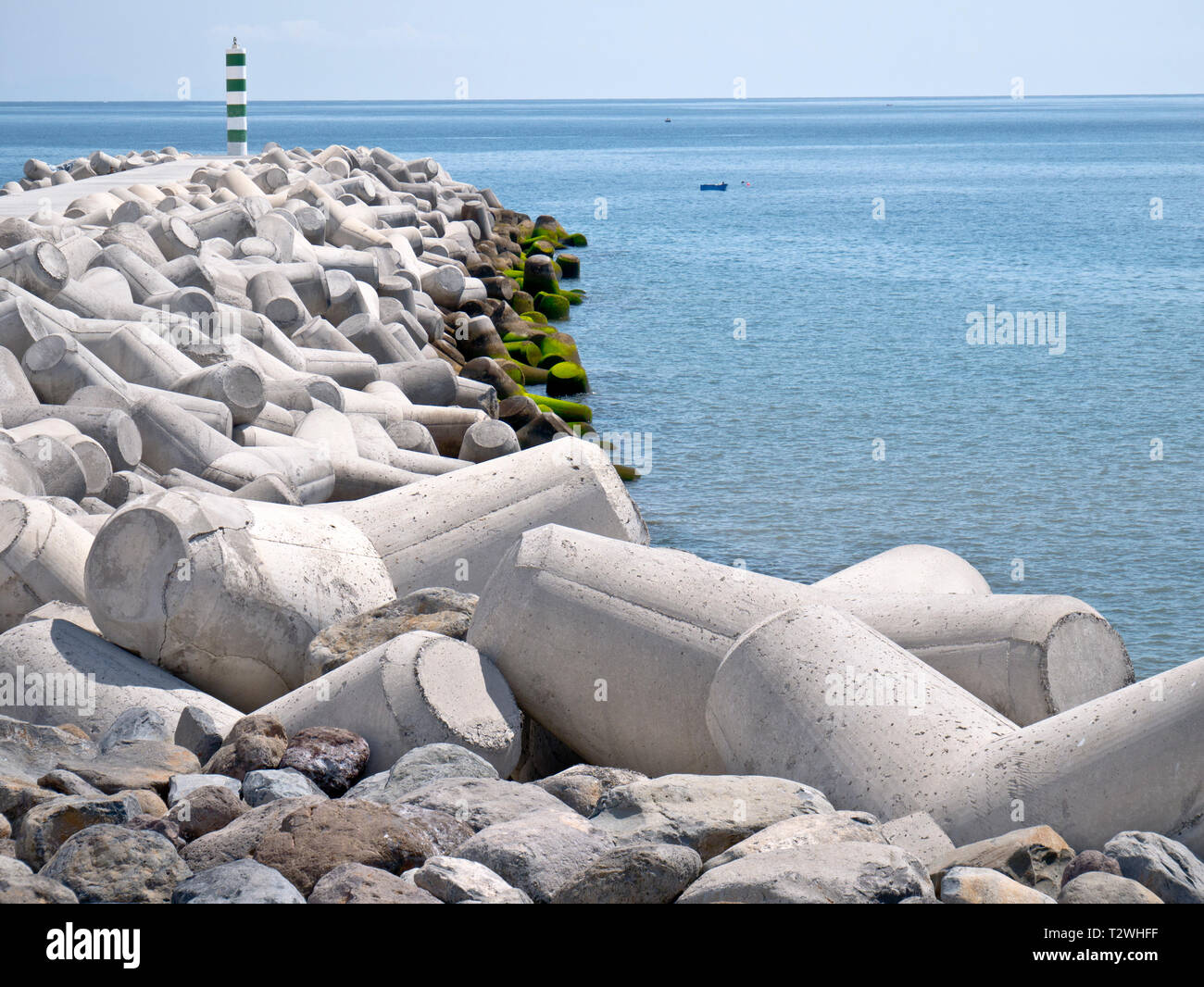 Tetrapod concrete Banque de photographies et d’images à haute ...