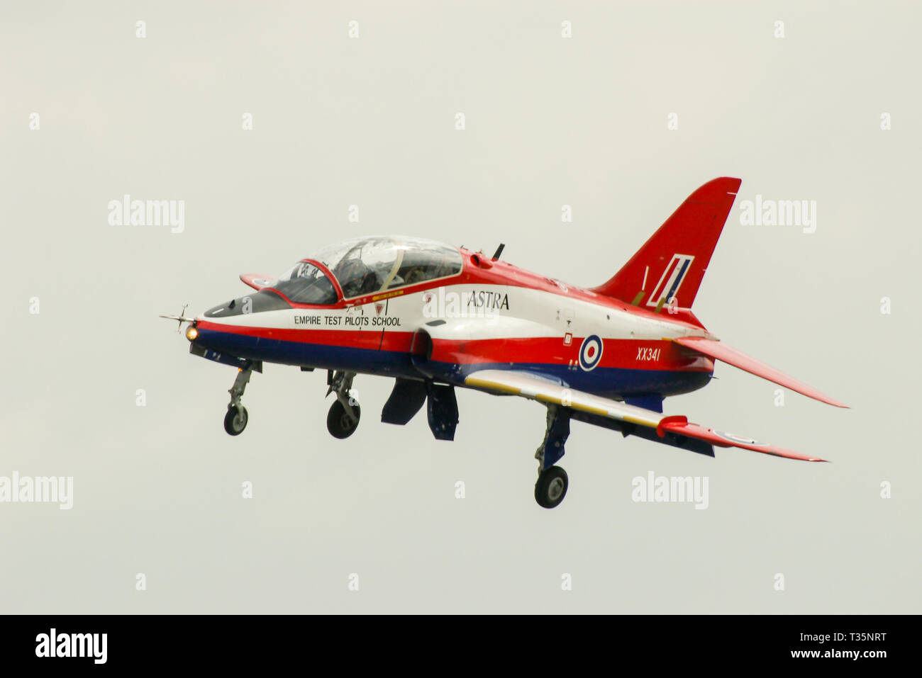 Empire Test Pilots School ASTRA British Aerospace BAe Hawk T1 jet XX341 ...