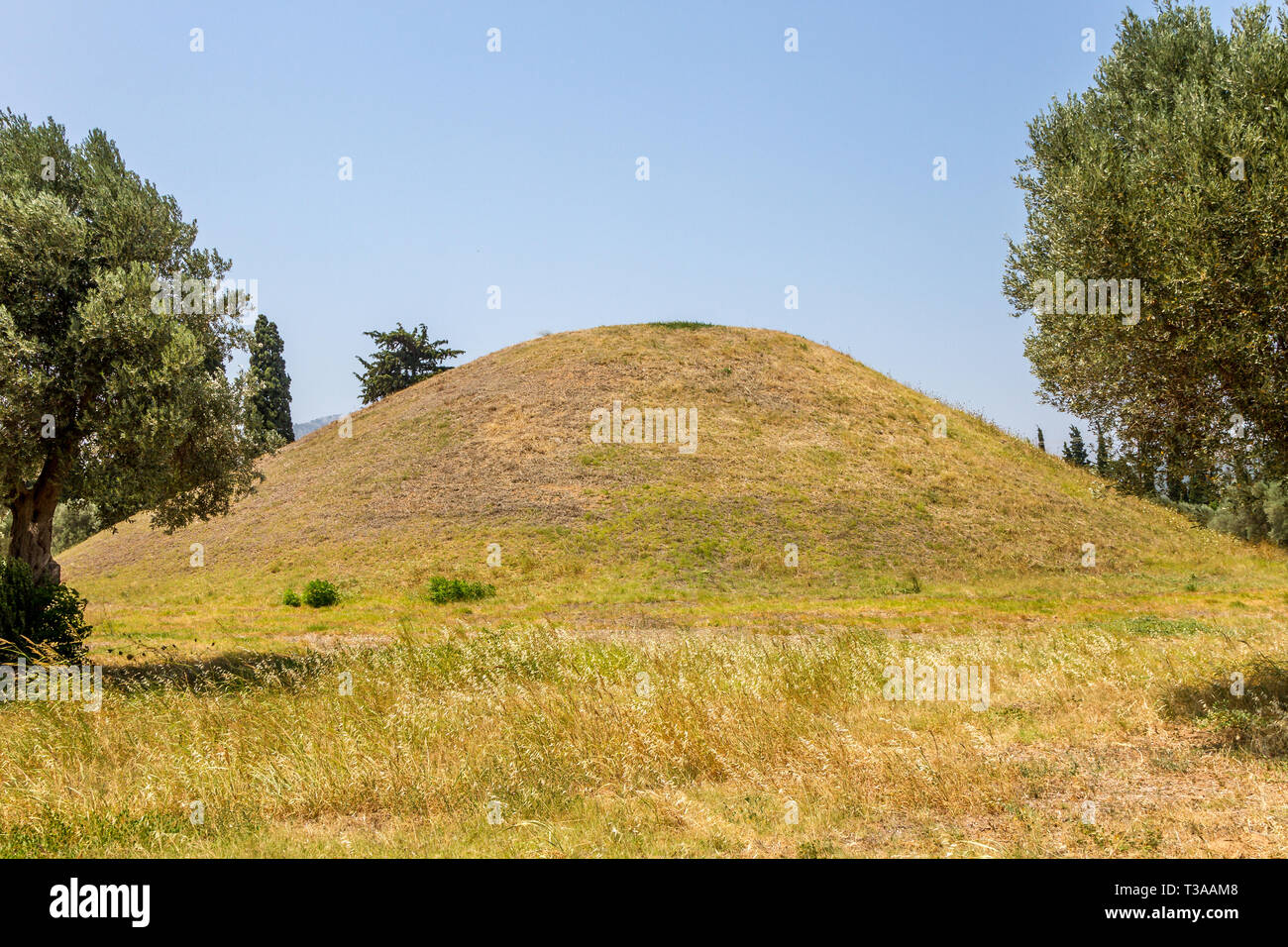 Tumulus tumuli Banque de photographies et d’images à haute résolution ...